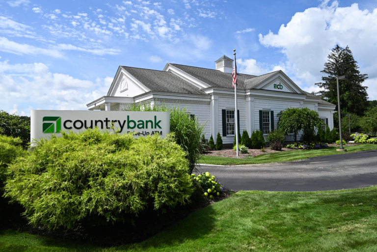 Charlton Office | Charlton Massachusetts - Country Bank- Made To Make A ...