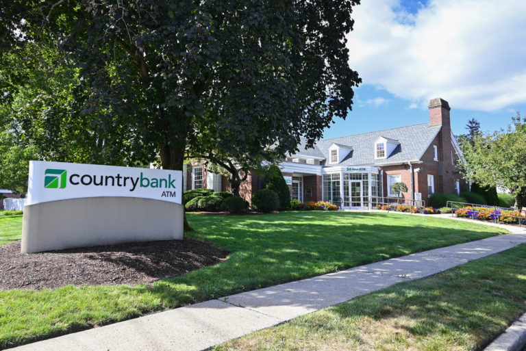 Palmer Office | Palmer Massachusetts - Country Bank- Made To Make A ...